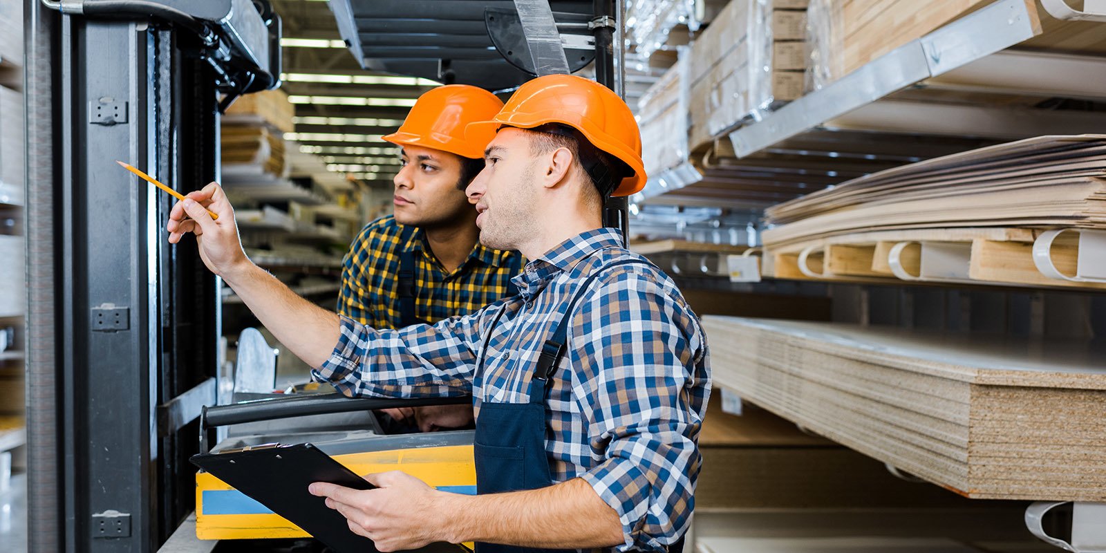 Proper vs. Improper Lifting: Impact on the Spine - Fit For Work